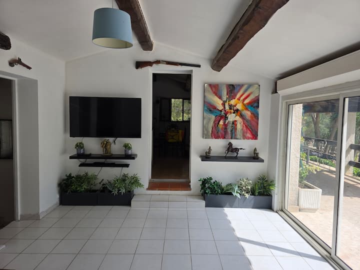 Appartement T2 De Rez-de-chaussée De Villa - La Valette-du-Var