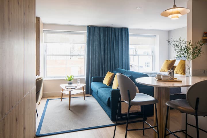 Brighton Studio Apartment (Suite 08, 1st Floor) - 호베