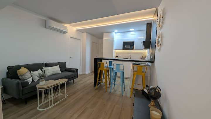 Luz, Diseño Y Calma. Tu Refugio En Madrid Rio - Madrid