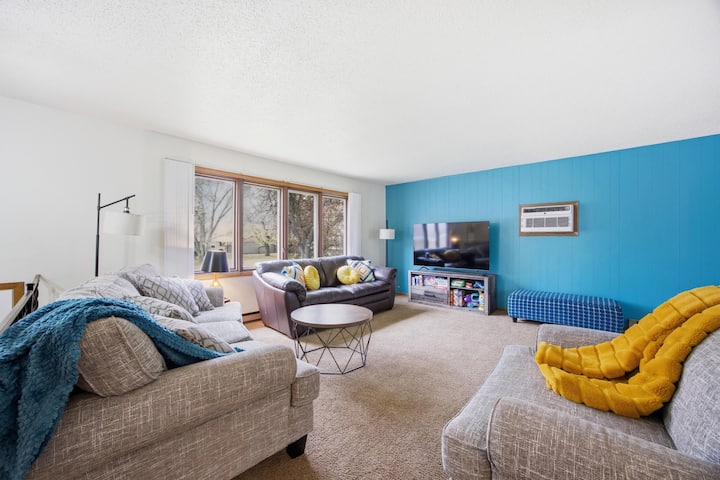 Family Retreat-king Bed+bunk Bed-5min To Fargodome - Fargo, ND