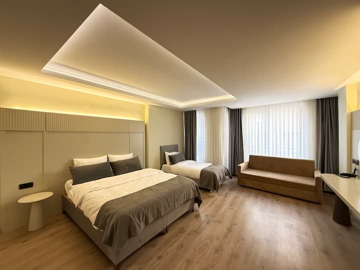 Modern Architect• In The Center Of Taksim/cihangir - Istanbul