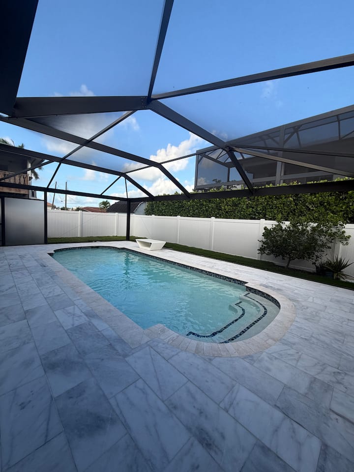 Relax & Unwind In Sunny Naples - Marco Island, FL