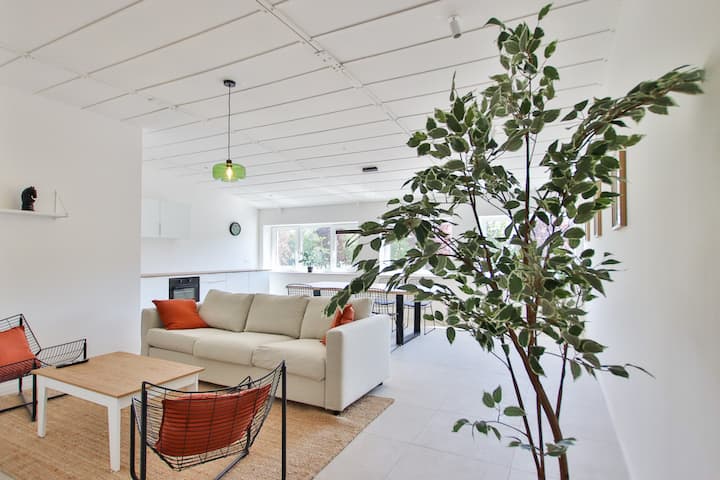 3 Chambres, 6pers – Proche E40/e25 – Séjours Pros - Liège
