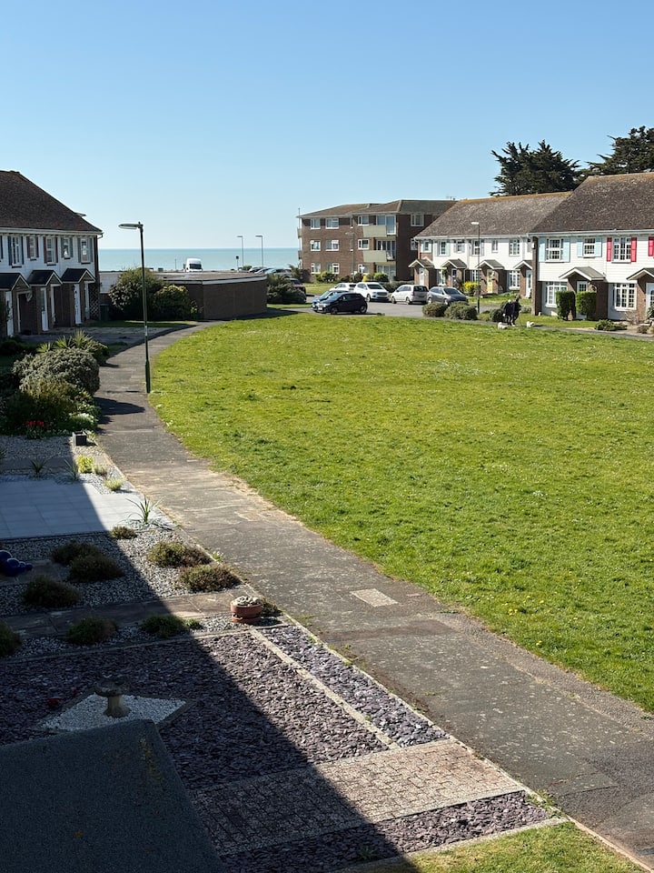 The Martlets - Beach Location 2 Mins - Littlehampton