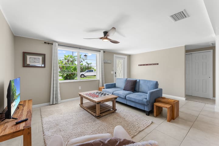 Canal Front Paradise - Palm Harbor, FL