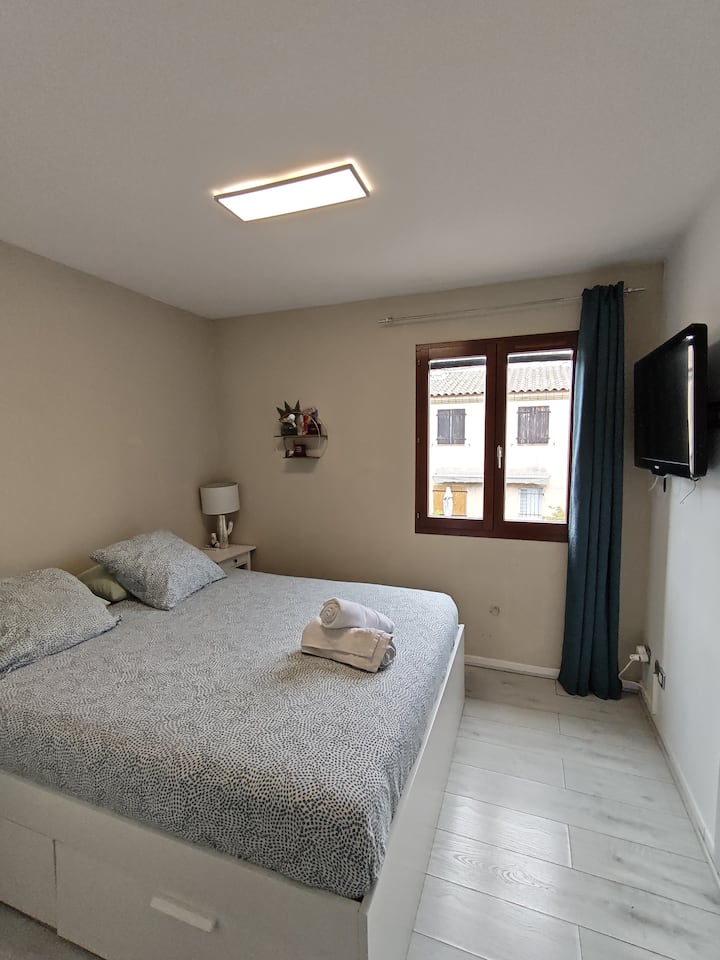Chambre Dans Ma Maison - Marseille