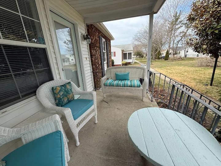 Pet-friendly 2br Home | Close To Beaches & Marina! - Cape May Point, NJ