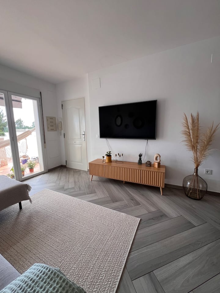 House With Pool In L’ametlla De Mar, 5 Min Beach - Catalonia