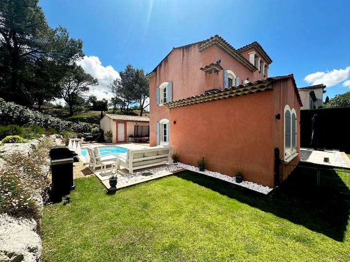 Villa 4 Ch. Climatisée+piscine - Golf Pont Royal - Charleval