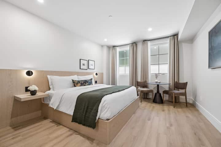 Casa Iglesia Studio 111 - Montecito, CA