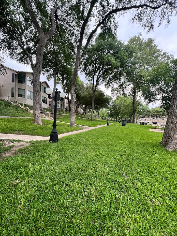 Newly Renovated Waterfront Comal River Condo - New Braunfels, TX