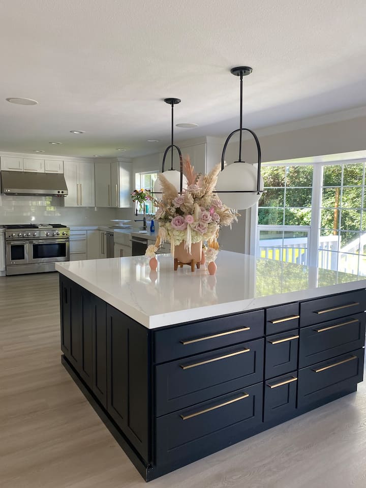 Luxury Seattle Retreat For Fifa Wc 2026! Pool! - Lynnwood, WA
