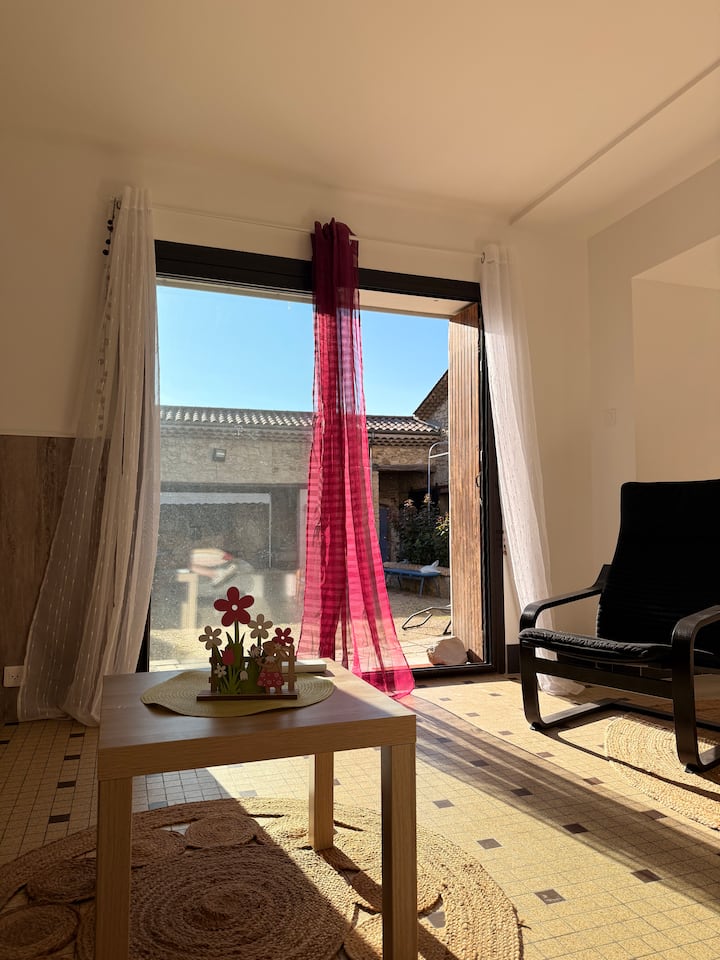 Gîte Dans Une Ferme - Montélimar