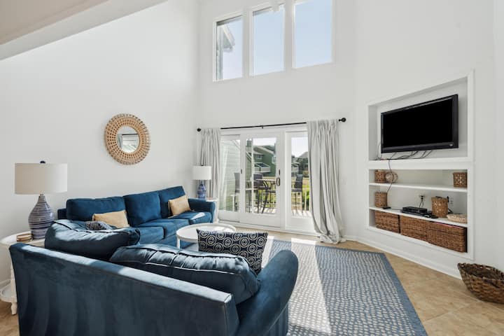 Great Ocean View Condo Steps From The Beach With P - Mount Pleasant, SC