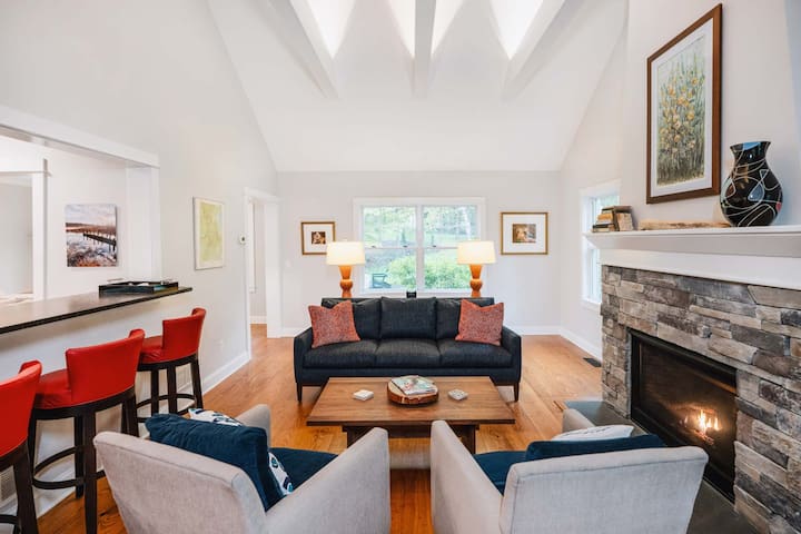 Secluded New Paltz Hideaway W/ Private Deck - New Paltz, NY
