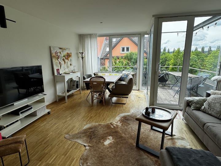 Stilvolle Maisonette Mit 2 Balkonen & Top-lage - Konstanz