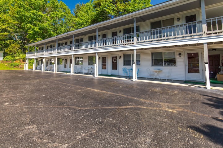 Sandy Heart: Holiday House M18 - Ogunquit, ME