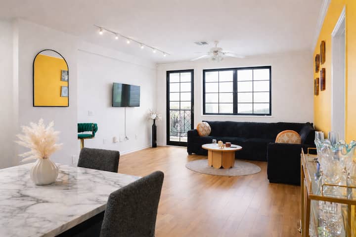 Marina Del Ray*sleeps 6*pool*gym*ev & Free Parking - Santa Monica