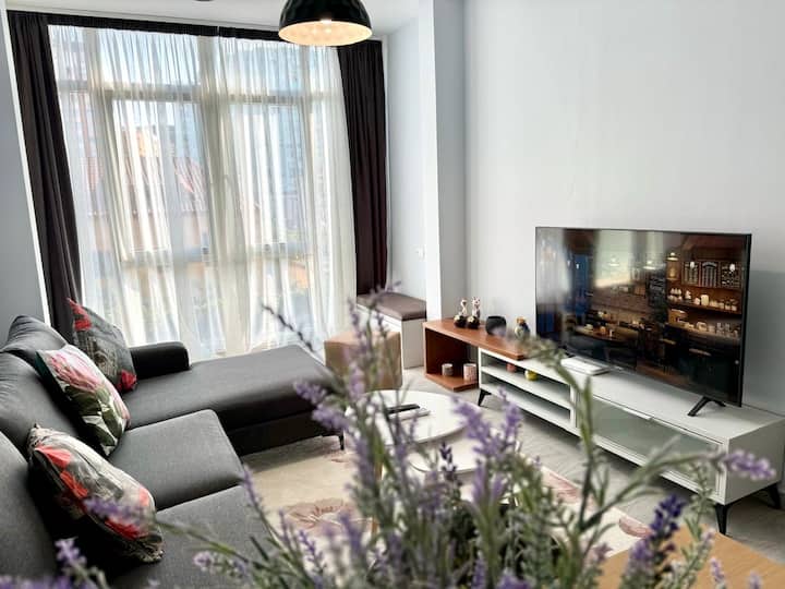 Aura Living Tirana – Bright Modern Apartment - Albania