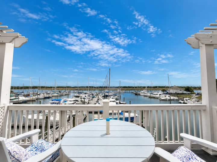 Lucy's Gift: 1br 1ba, Waterway Views, Sleeps 4 - Southport, NC
