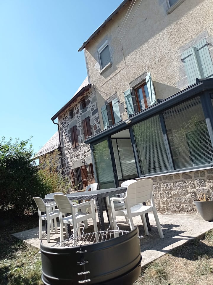 Les Trois Fontaines Maison 6 Places - Murol