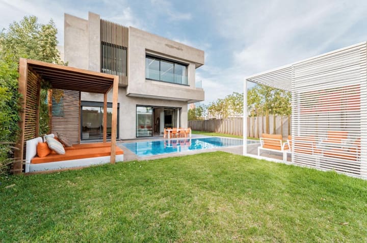 Luxueuse Villa D’architecte Sur Golf - Amizmiz