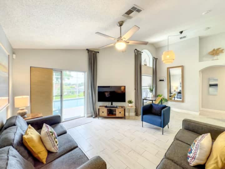 Sunshine 3b Villa W/ Private Pool @ Golf Community - Davenport, FL