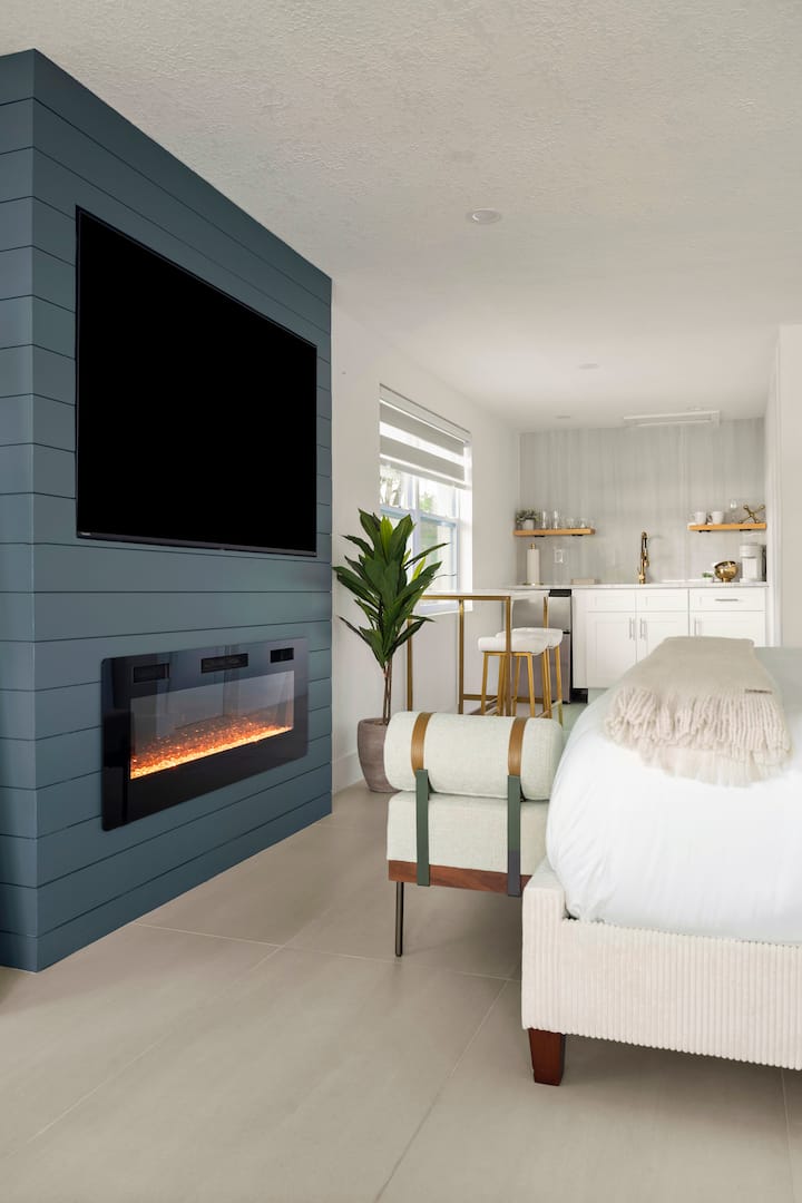 Luxury Waterfront Villa At The New! Saltbreeze - Homosassa