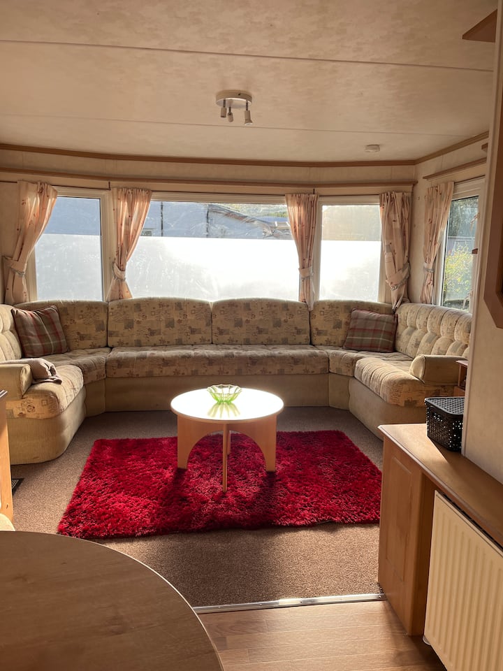 Farmers Lodge - South Wales