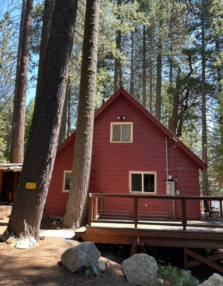 Vintage Cabin In Strawberry - Pinecrest, CA