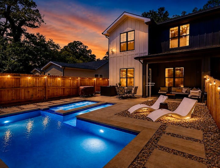 The Oasis | Modern Retreat With Pool & Spa - Charlotte, NC