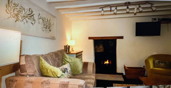 Charming Stone Cottage With Far Reaching Views - Looe