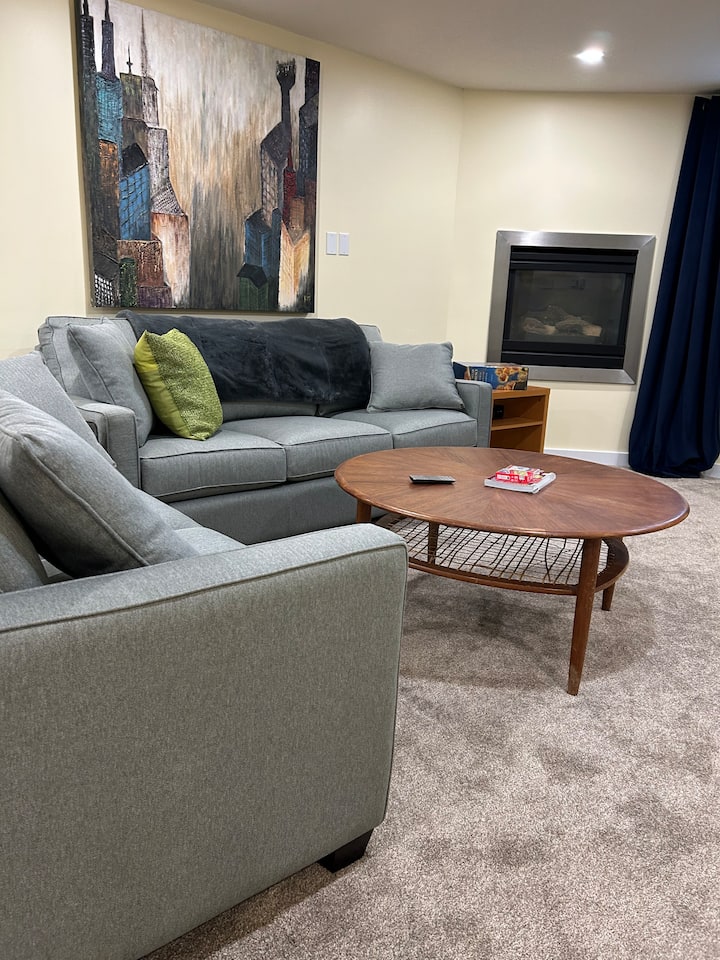 Lakeview Solara - Regina