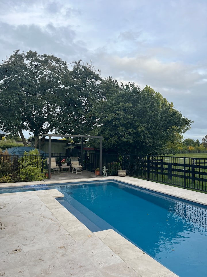 Country Retreat - Cambridge