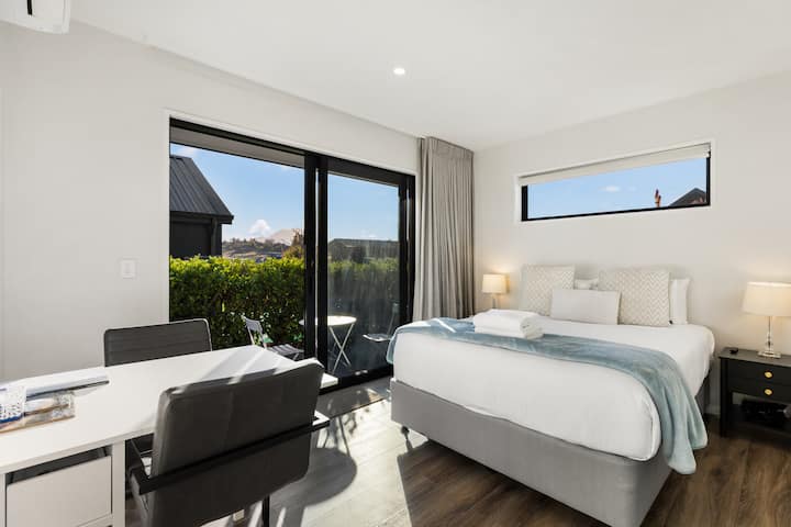 The Cosy Nook | Wanaka Studio & Private Entrance - Wānaka
