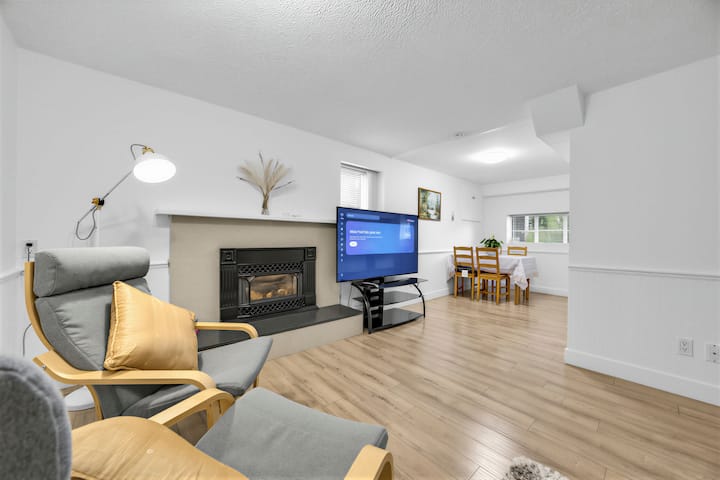 Cozy Garden 2br Suite In Prime West Vancouver - North Vancouver