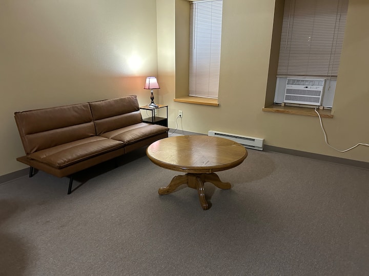 Broadway Apartments 1-bedroom Apartment Unit 208 - Lake Oahe