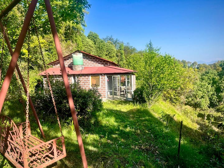 Peaceful Cozy Stay With Himalayan View - Kausani