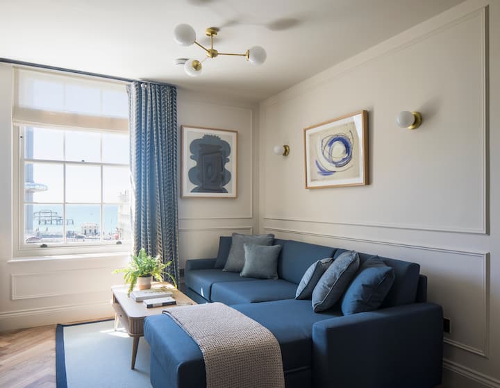 Suite 04 (2nd Floor - Two Bedrooms) - Brighton