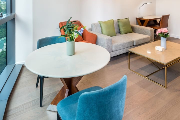 Resort-style Cbd 1-bedroom Stay Walk To Everything - Balmoral