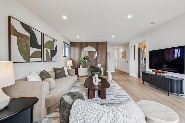 Spacious 5br Getaway –Clean, Comfortable, Relaxing - Daly City, CA