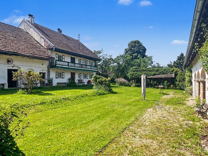 Historischer Bauernhof Im Grünen Für Große Gruppen - Bavaria