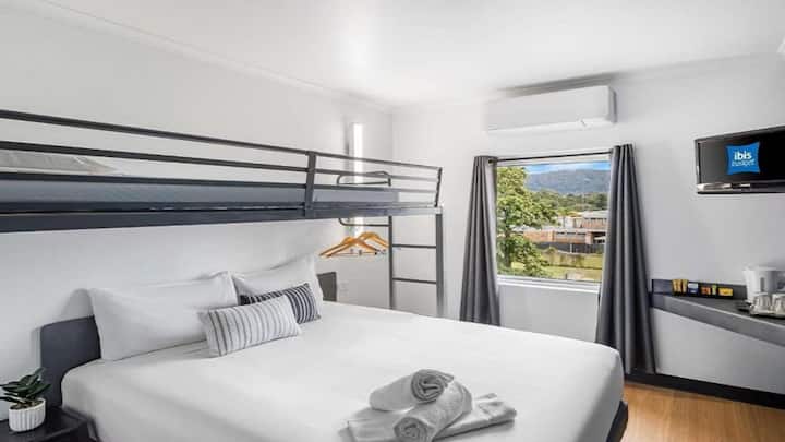 Queen & Overhead Single Bunk Bed - Coffs Harbour
