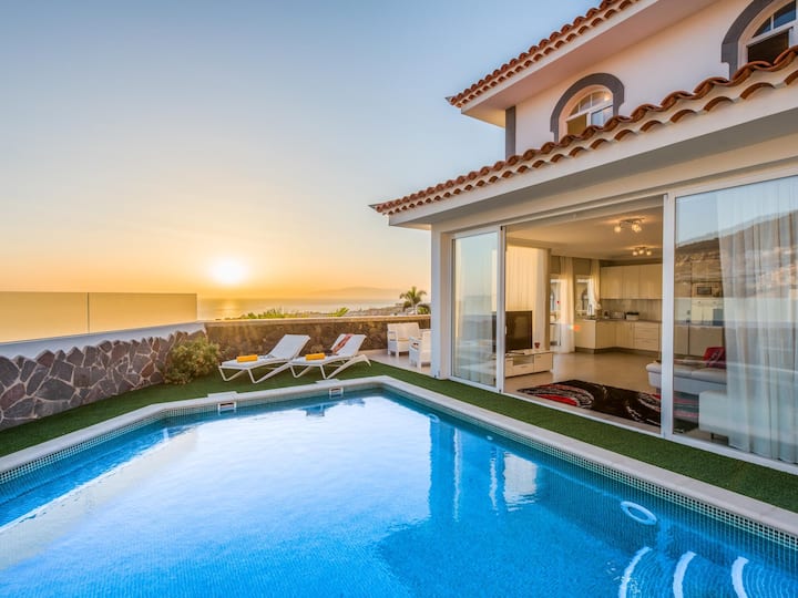 Villa Blanche De Luxe Avec Vue Sur La Mer, Piscine - Costa Adeje