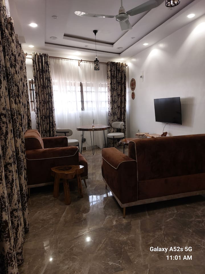 Suite First Elohim - Benin