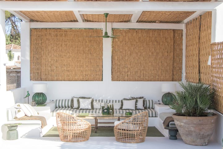 Casa Con Piscina Y Porche - Jávea