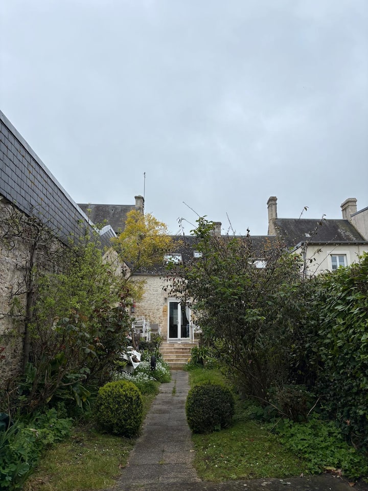 La Petite Maison De Pêcheur. - Arromanches-les-Bains