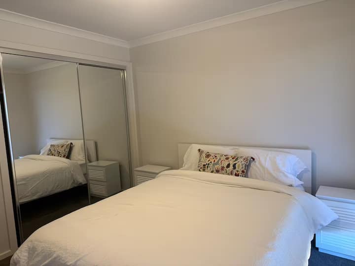 Private Room In Modern Clyde North Townhouse - Clyde North