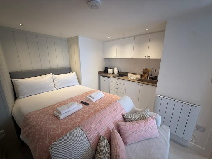 Bijou Studio Apt | Central St Ives Shops & Beaches - St Ives