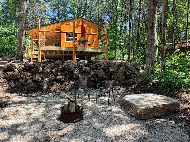 Deadwood Acres Hideaway 4 - Eminence, MO
